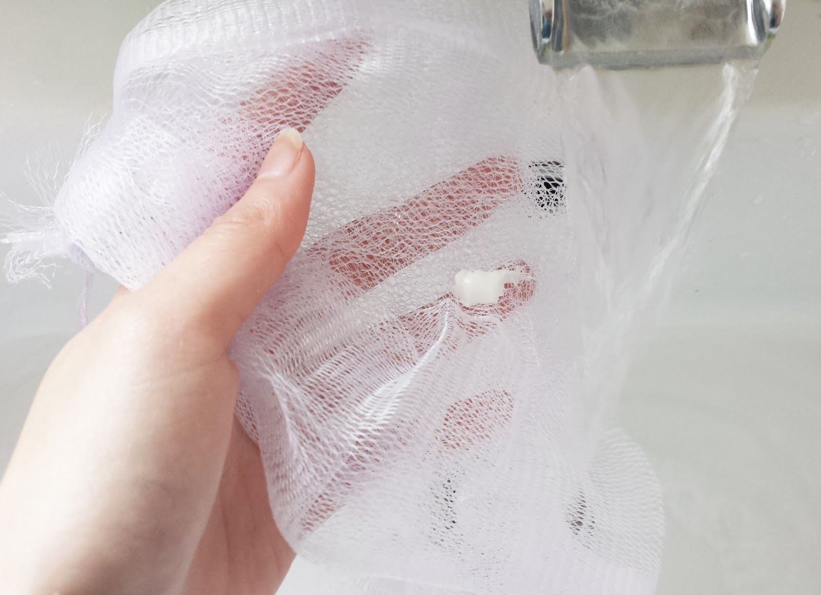 DIY - Facial Cleansing Foaming Net | The Beauty Show