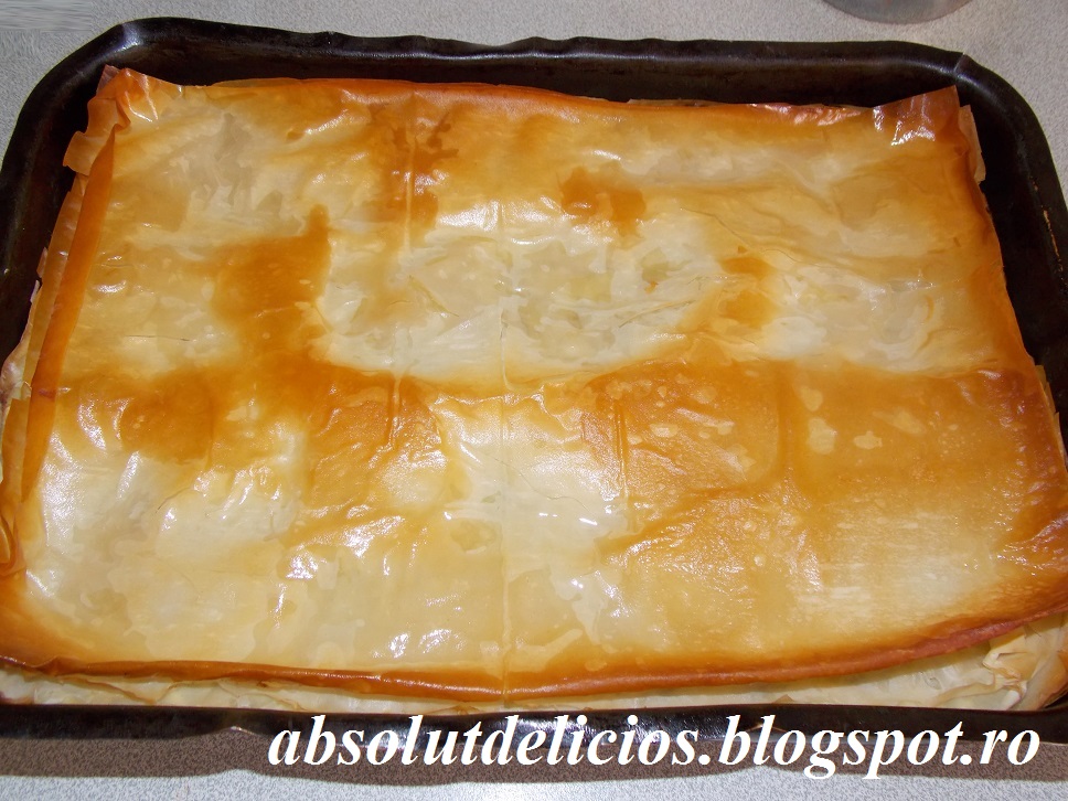 Absolut Delicios: PLACINTA GRECEASCA CU DOVLECEI SI BRANZA ...