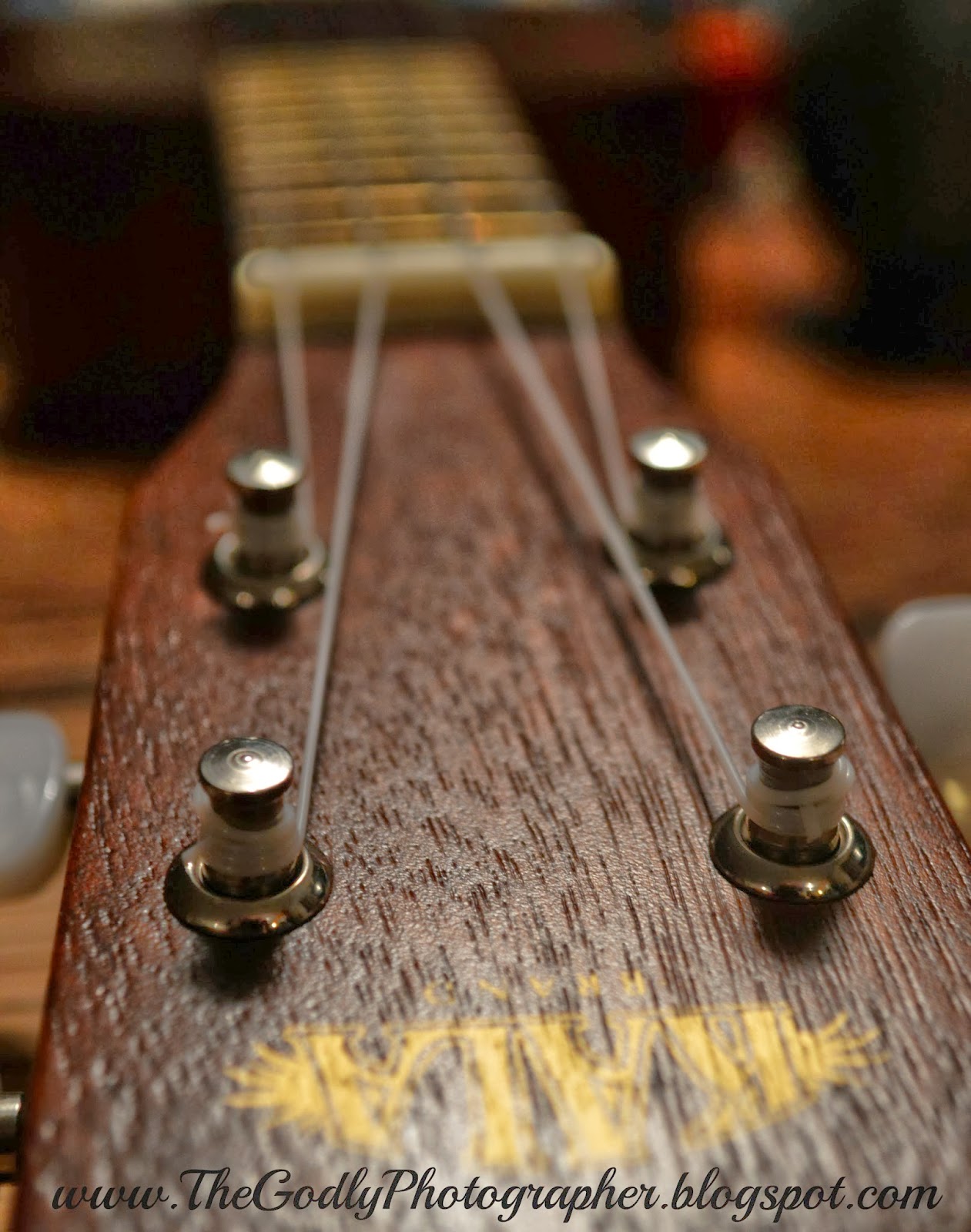 The Godly Photographer: Ukulele Headstock