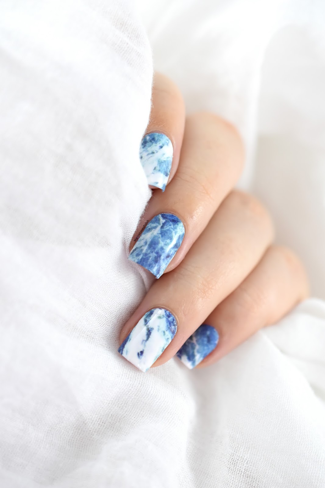 Blue Marble Nail Art