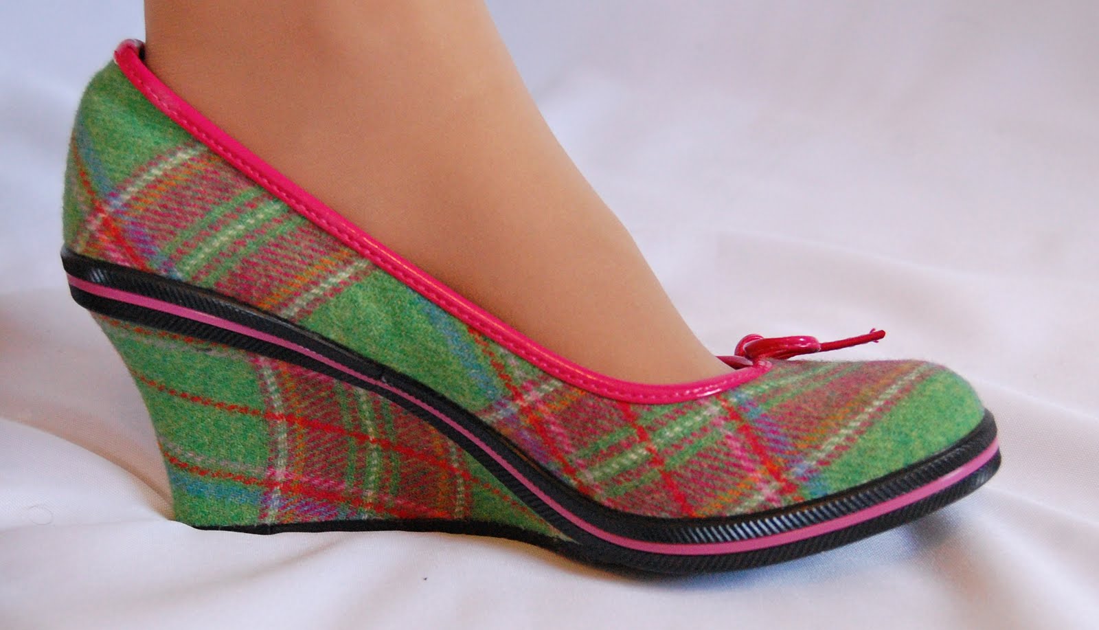 The Story of a Seamstress: Ness Vintage Style + Giveaway