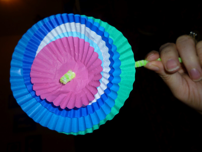 Toddler Time: Mother's Day Patty Pan Flower Craft
