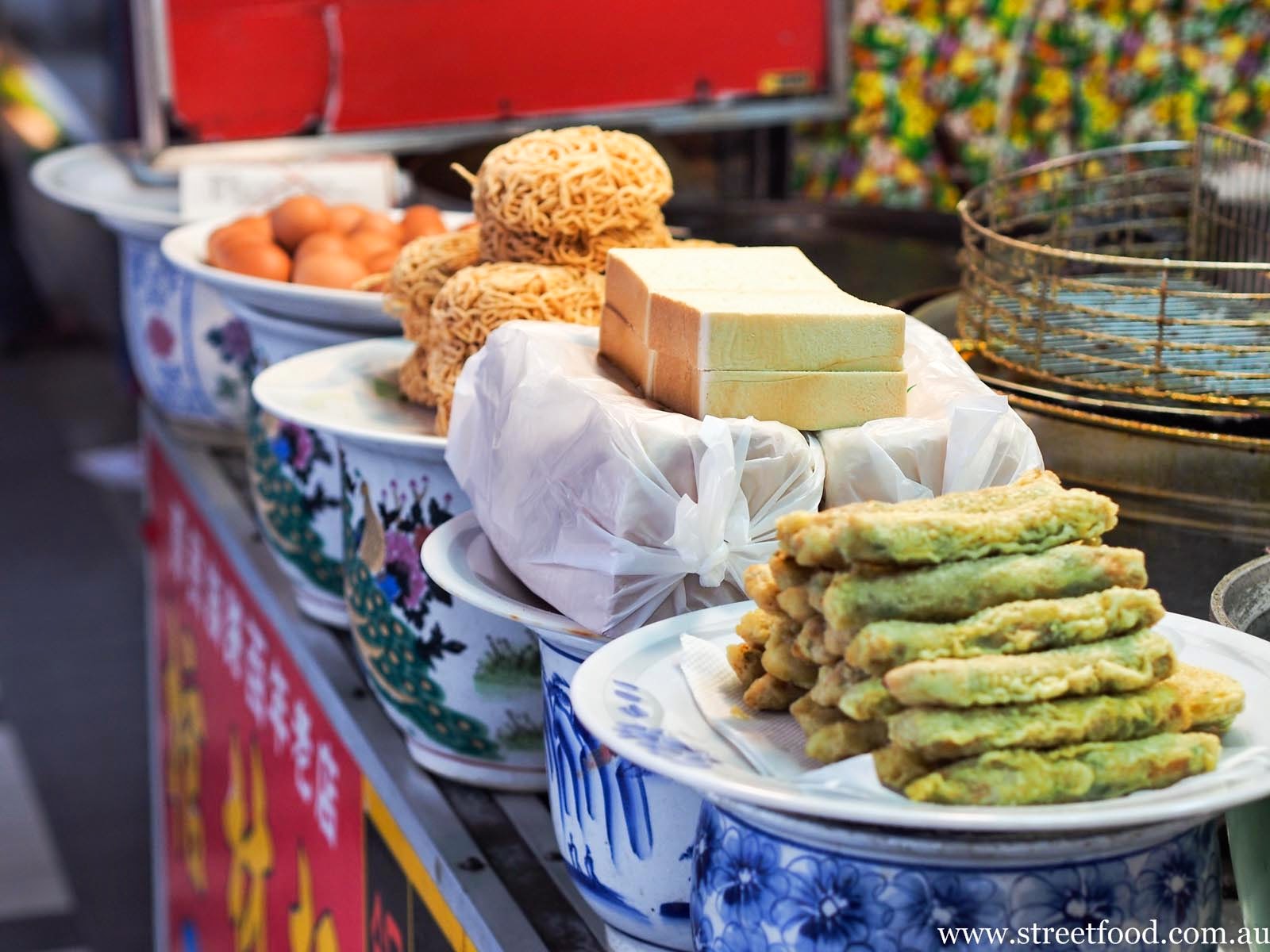 B-Kyu: Street Food Tour of Taiwan ~ Let's Tainan!