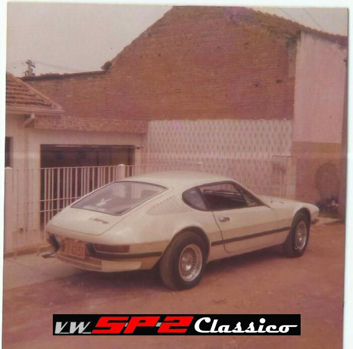 Um Volkswagen SP2 caracterizado como SP3 - Volkswagen SP2 Classico