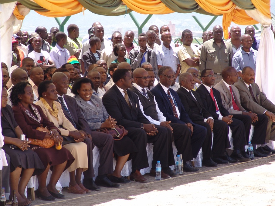 Mbeya Yetu: MATUKIO YA SHEREHE YA UANZAJI WA SAFARI YA PRICISIONAIR MBEYA