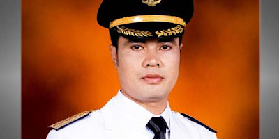 Profil Aceng Fikri Bupati Garut | Si Ghe