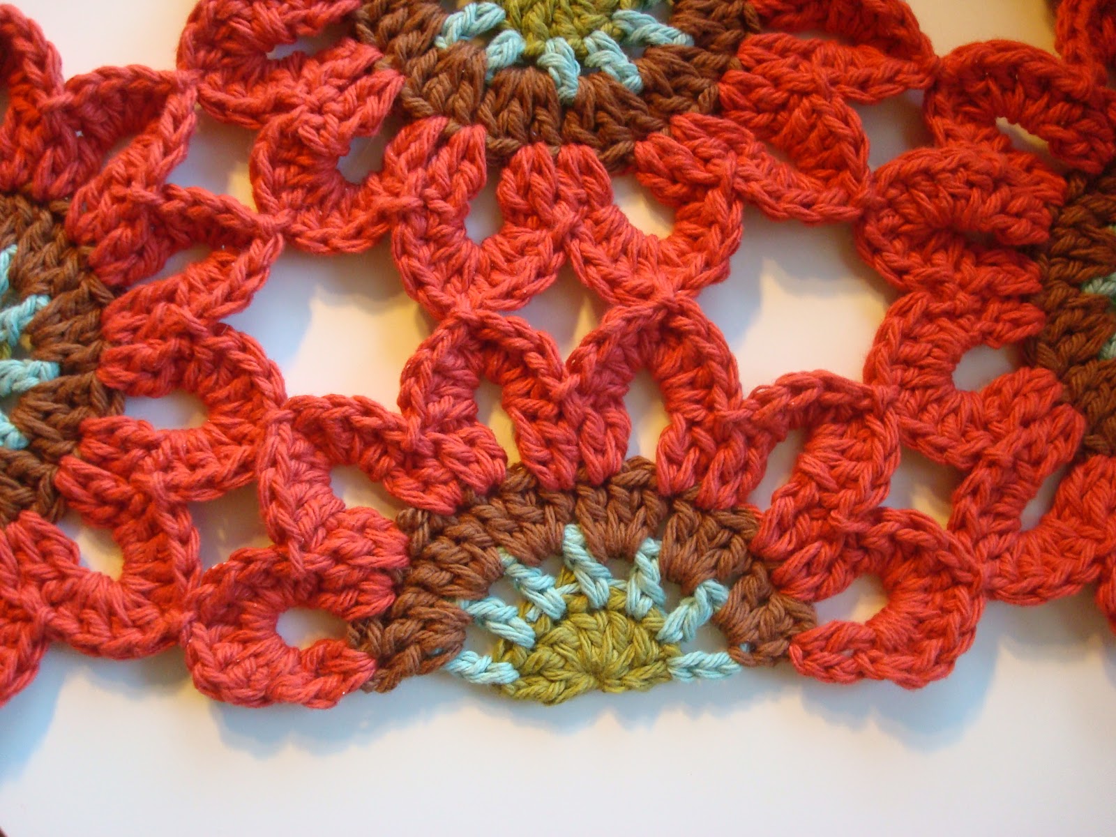 47 Crochet Valance Patterns for Free - The Funky Stitch
