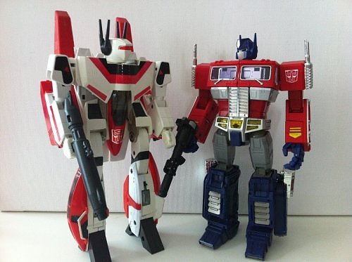 Heroic Decepticon: Whitening Transformers - G1 Jetfire