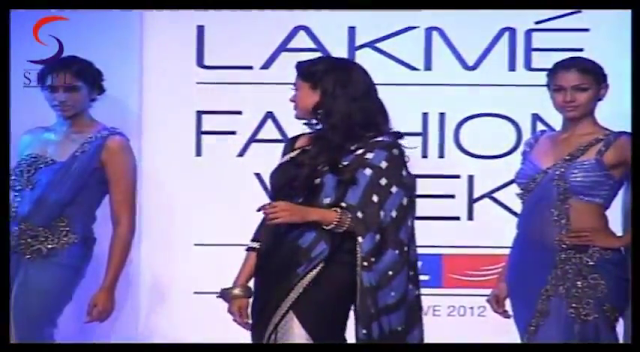 INDIAN ACTRESS: Sameera Reddy