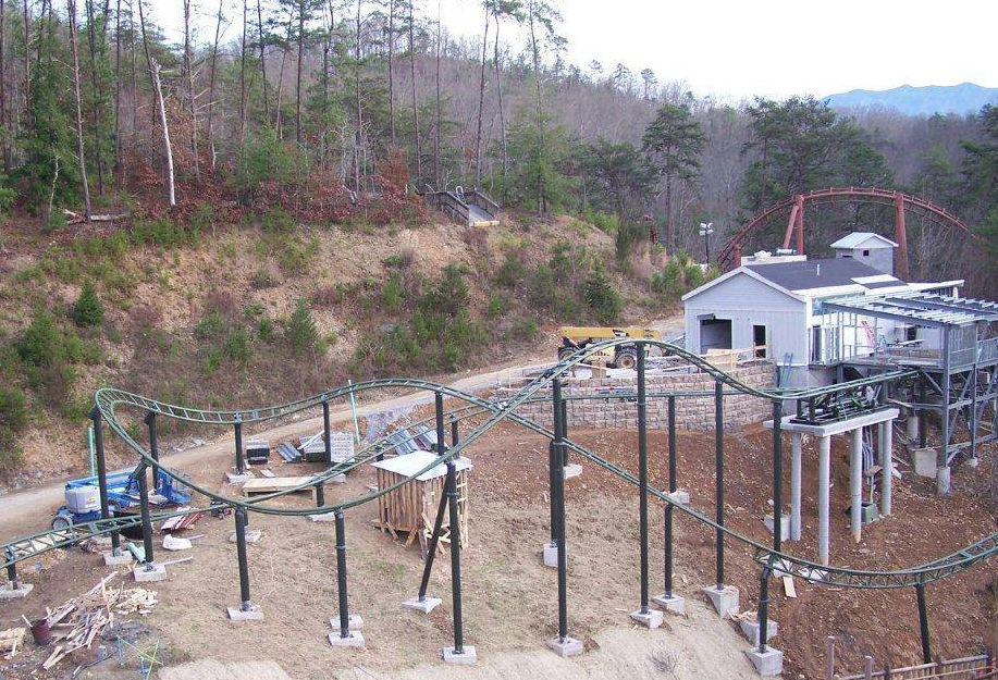 NewsPlusNotes: Dollywood Releases New FireChaser Express Construction Shots