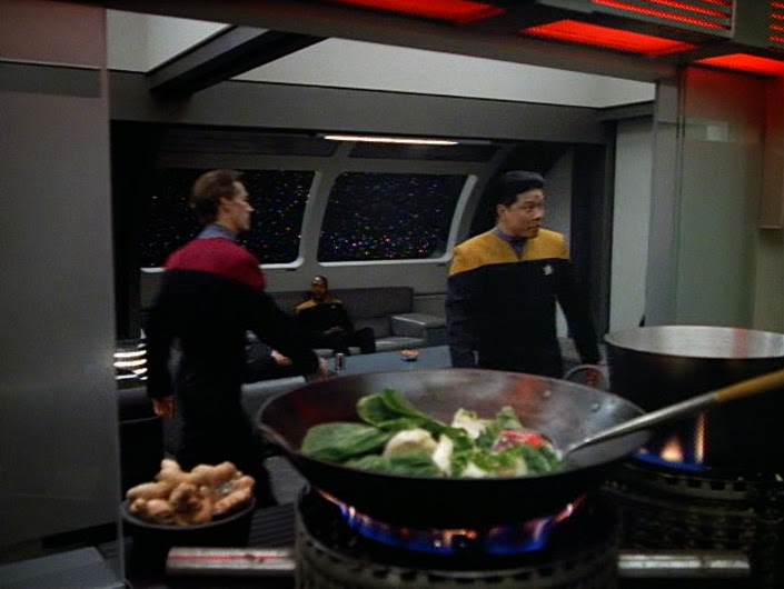 STAR TREK PICTURE CAPTIONS (NO LONGER UPDATED): STAR TREK PICTURE ...