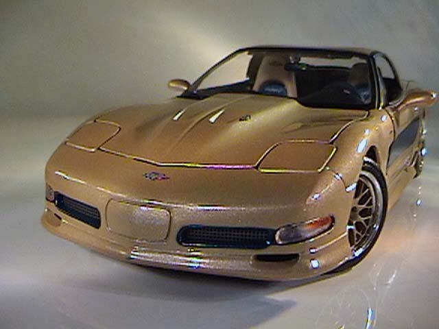 Auto GALERIA 1:18 Eddie: Chevrolet Corvette 2003 Guldstrand "Signature ...