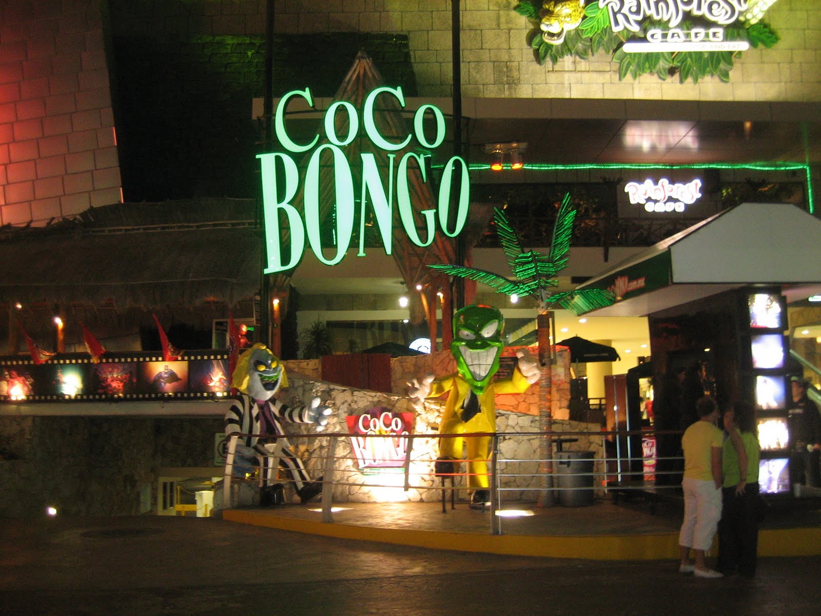 ONLY FOR DJS TIJUANA: COCO BONGO - CANCUN MEXICO