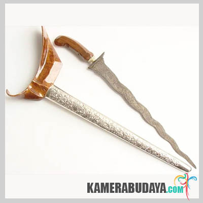 4 Senjata Tradisional dari Sumatera Selatan