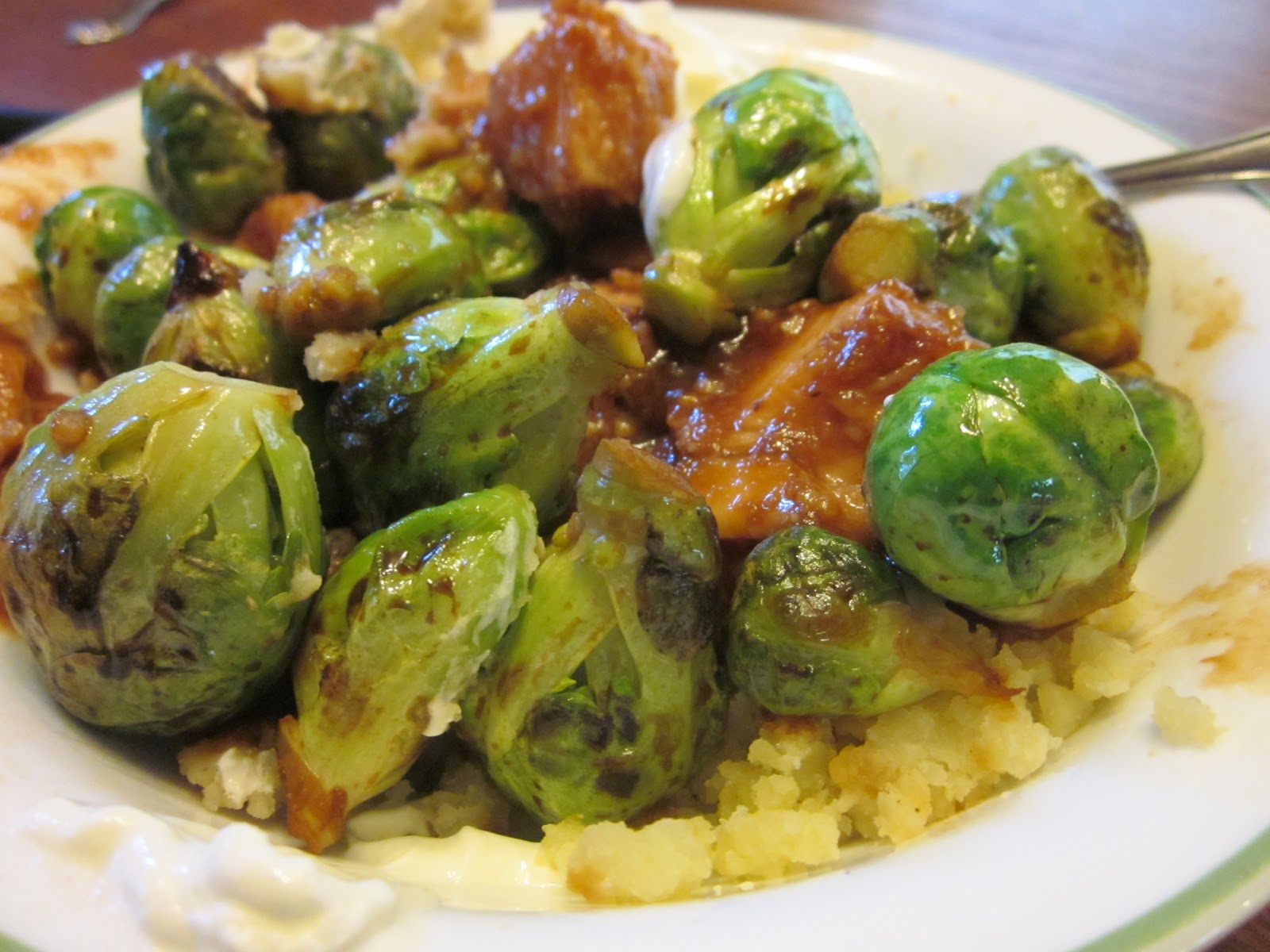 Chez Vorax -- Experiments in cooking: Quick lunch Potatoes, Turkey ...