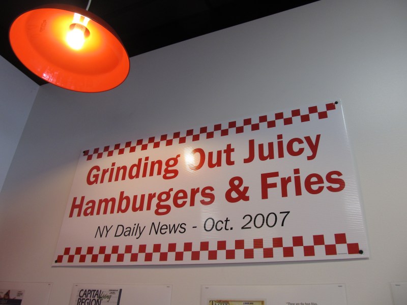 Burger Club - Winnipeg: Five Guys - Regent: 4/5