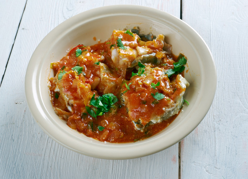 Twinkle Thomas Food Magazine: MALU MIRISATA - A SPICY FISH CURRY FROM ...