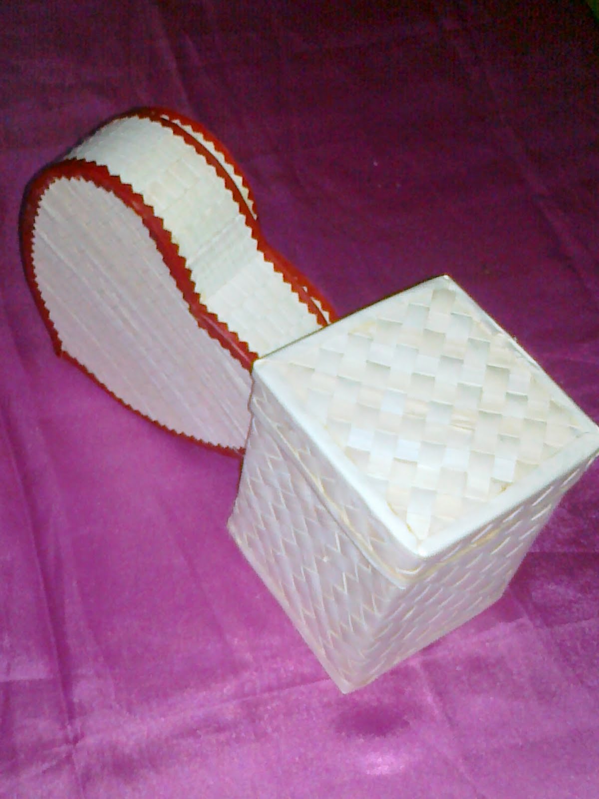 Here is some example for reed boxes.