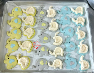 Loving Creations for You: Elephant Macarons with Salted Egg Custard and ...