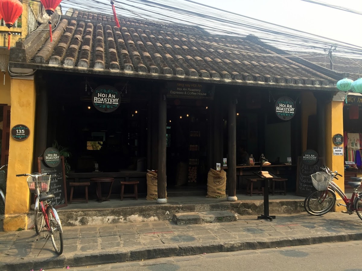 Double Skinny Macchiato: Vietnam Coffee Guide I: Saigon and Hoi An