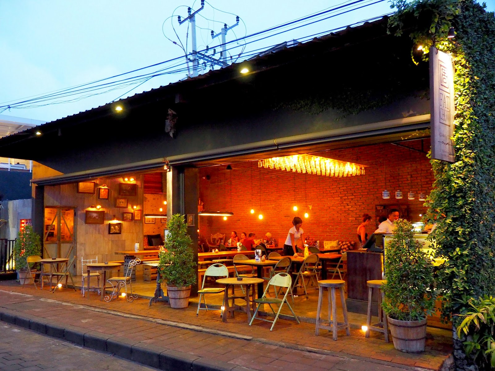 Bali 2014 - Dinner at Fat Chow