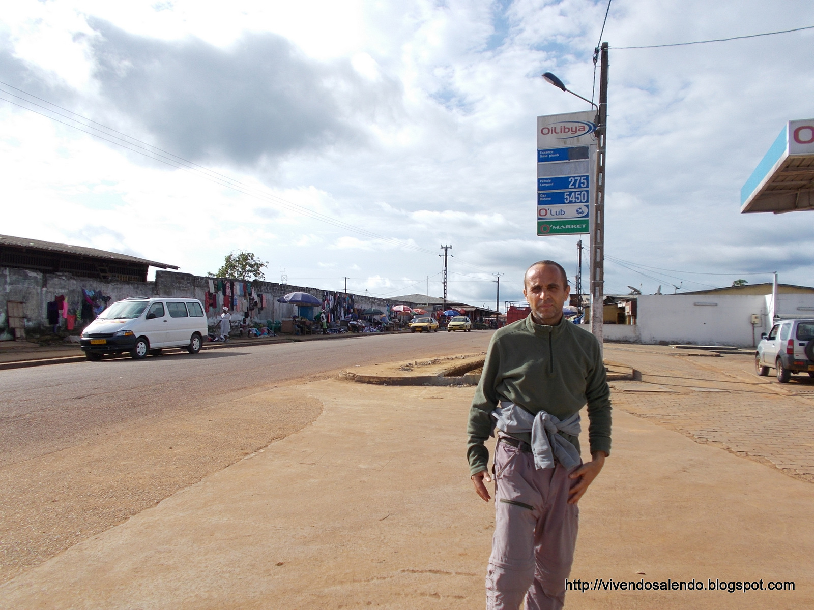 VIVENDO SALENDO: Mitzic in Gabon: le immagini.