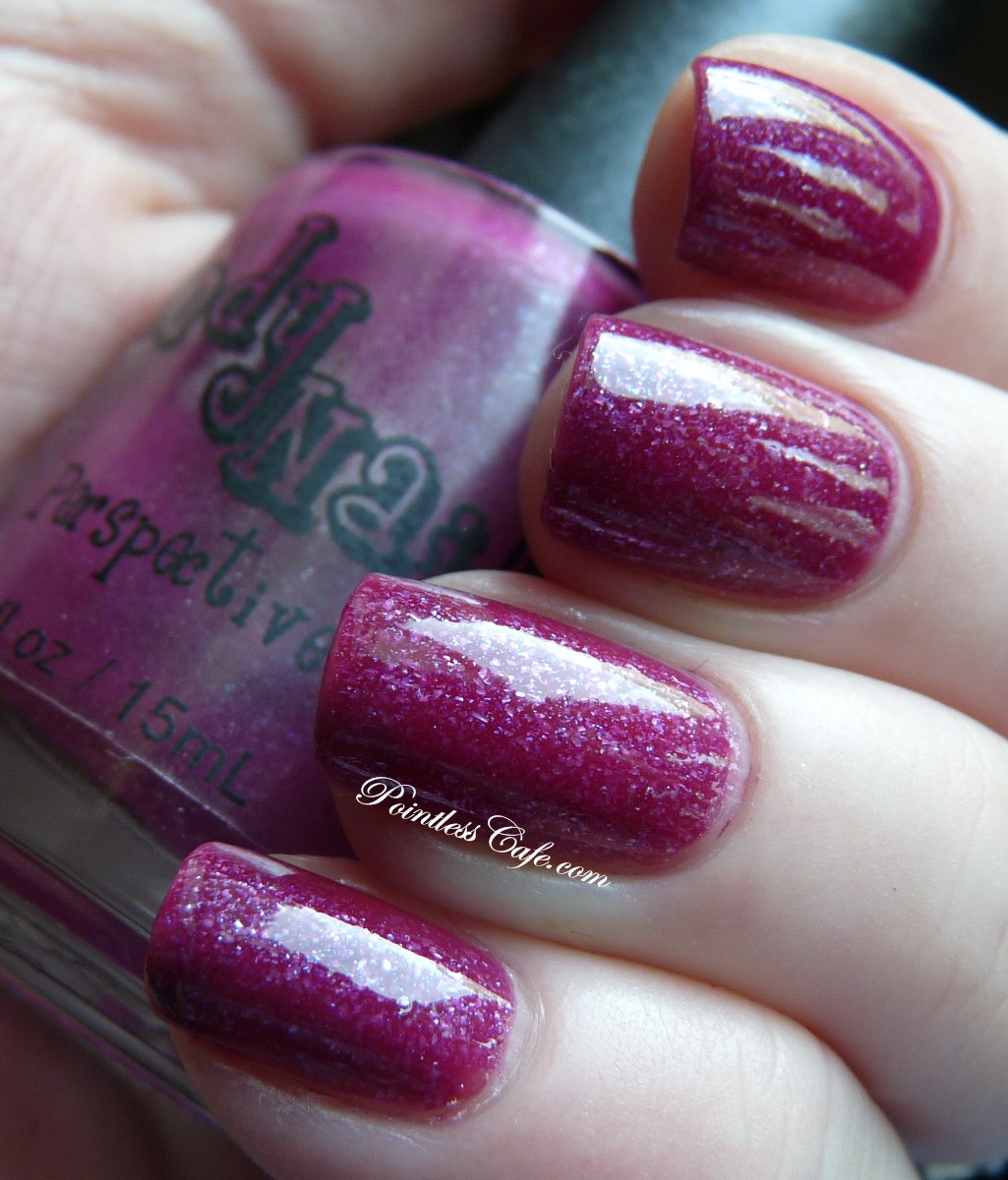 Nail of the Day: Dandy Nails L.E. Custom! Perspective | Pointless Cafe