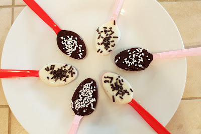 The Creative Side! Inside The Cates Castle: Chocolate spoons with PB in ...