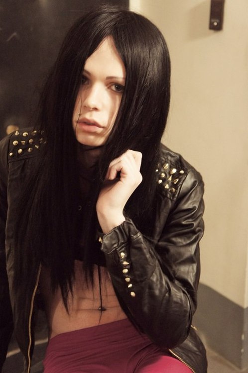 Exy Davis - Today's Androgynous Guy