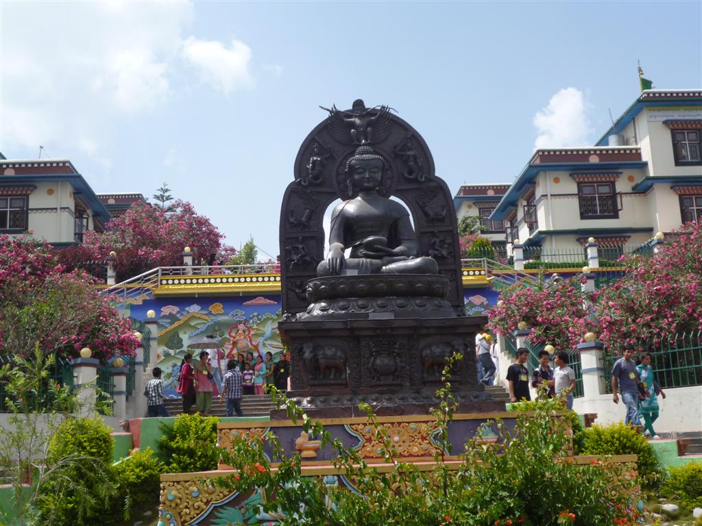 TRAVEL NEPAL: Seto Gumba (Druk Amitabh Mountain) - A Panoramic Kaleidoscope