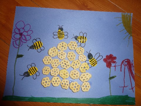 honeycomb+art+001.jpg 480×360 pixels | Bible crafts, Sunday school ...