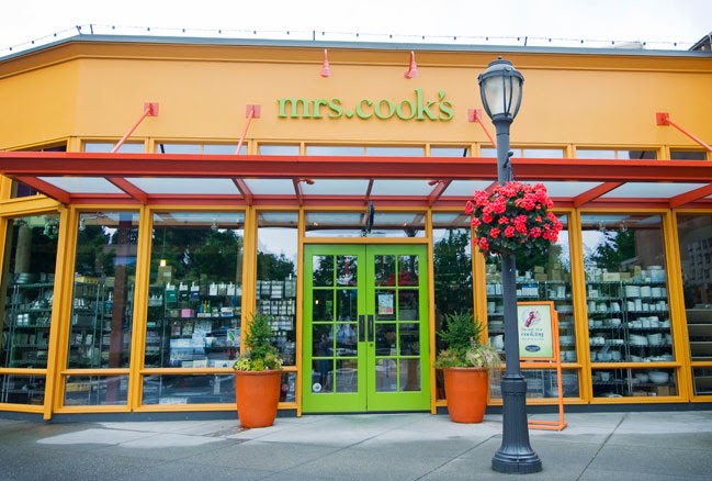 Laurelhurst Blog: Long-Time Laurelhurst Resident And Mrs. Cooks Owner ...