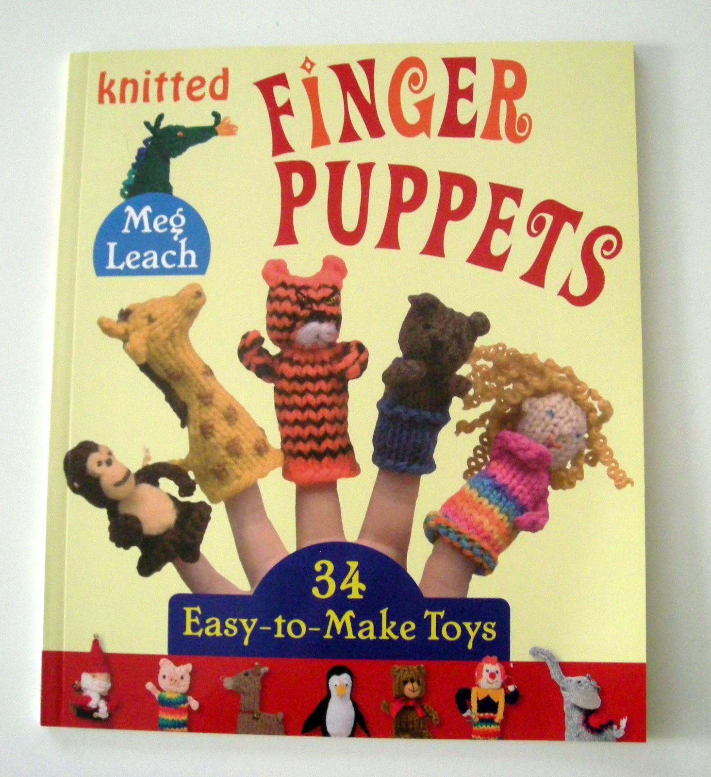 Notes from the Story Room: Finger Puppets Or How I Do "Five Little Monkeys"