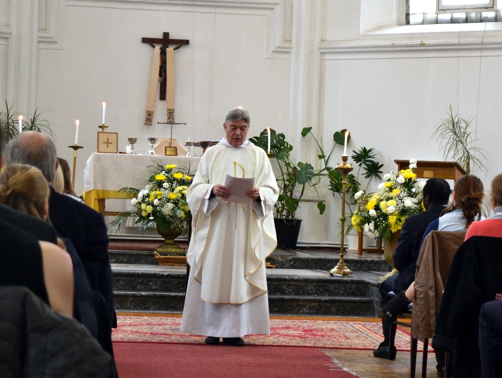 Eurobishop: Fr Simon Stephens is honoured by Lambeth Palace