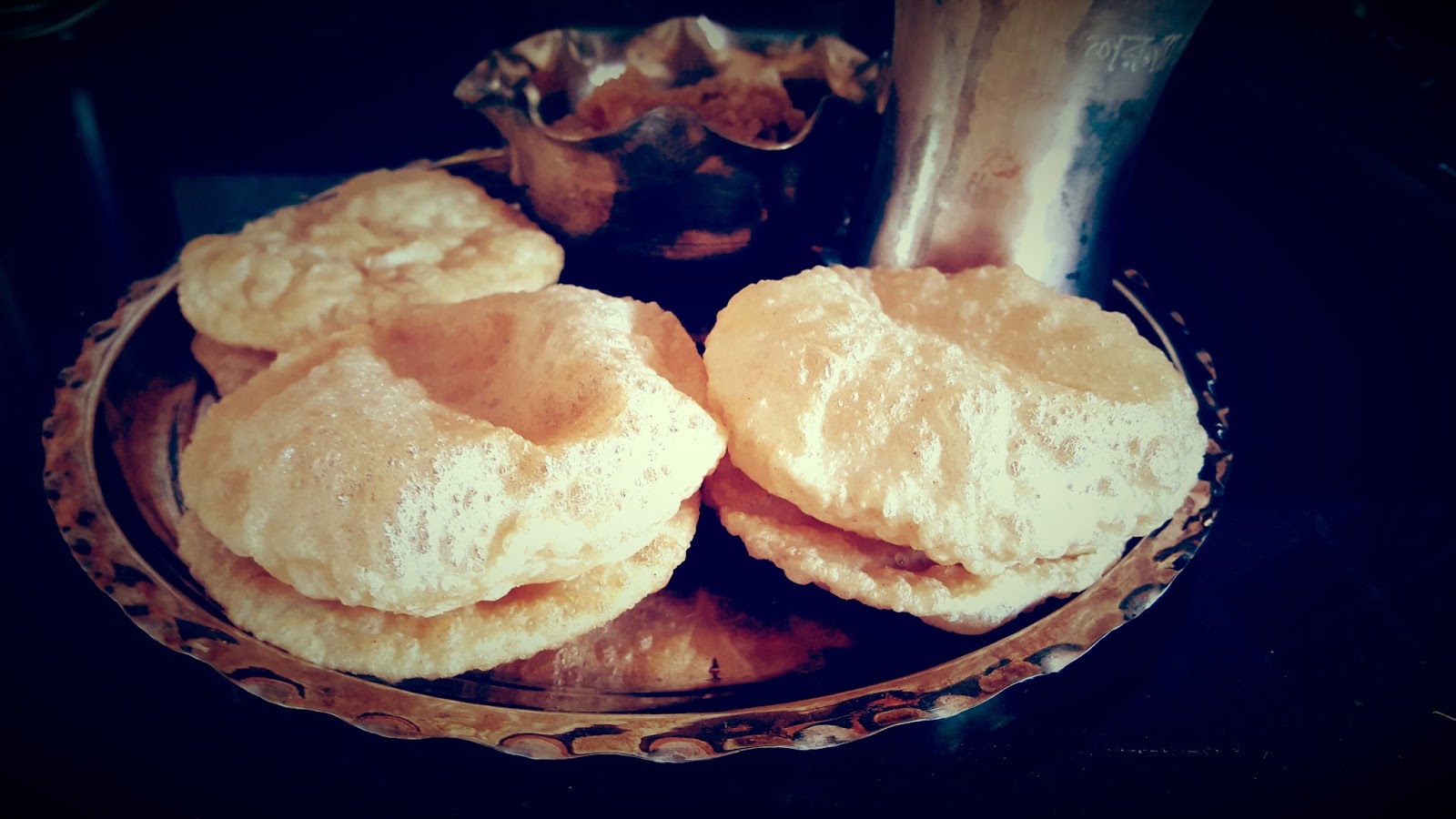 Bong Mom's CookBook: How to Make Luchi 101