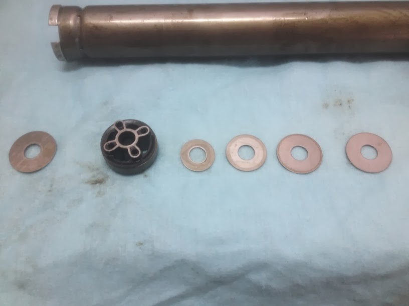 Brad The Bike Boy: Marzocchi 43mm fork design and impact of oil level ...