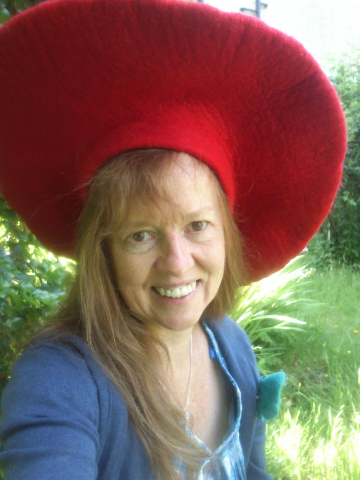 Creative fiber craft by Laryna: Here it is: The beautiful giant red ...