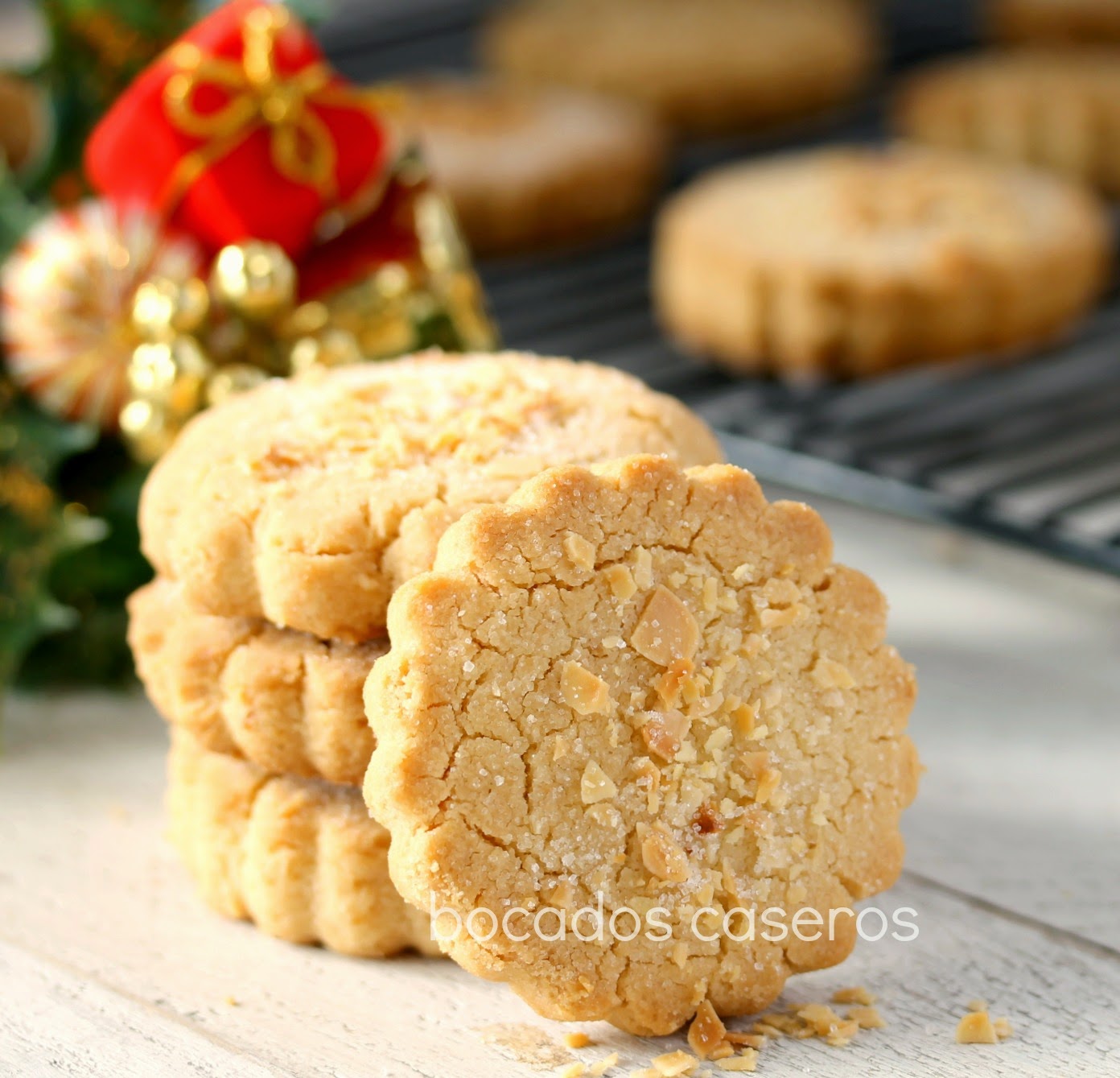 Bocados Caseros: Cómo hacer los típicos mantecados de Navidad caseros