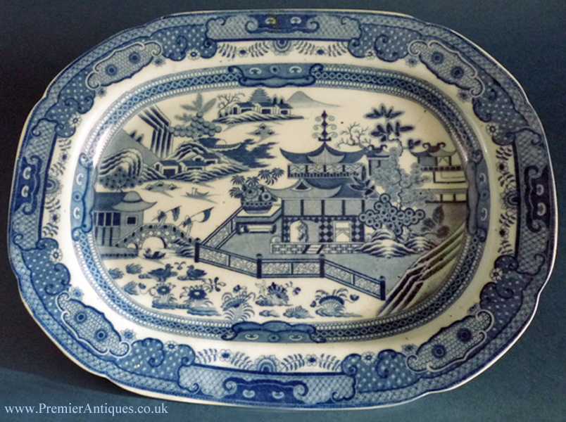 Premier Antiques: Pearlware Blue Transfer 'Chinese Flag Bearers'