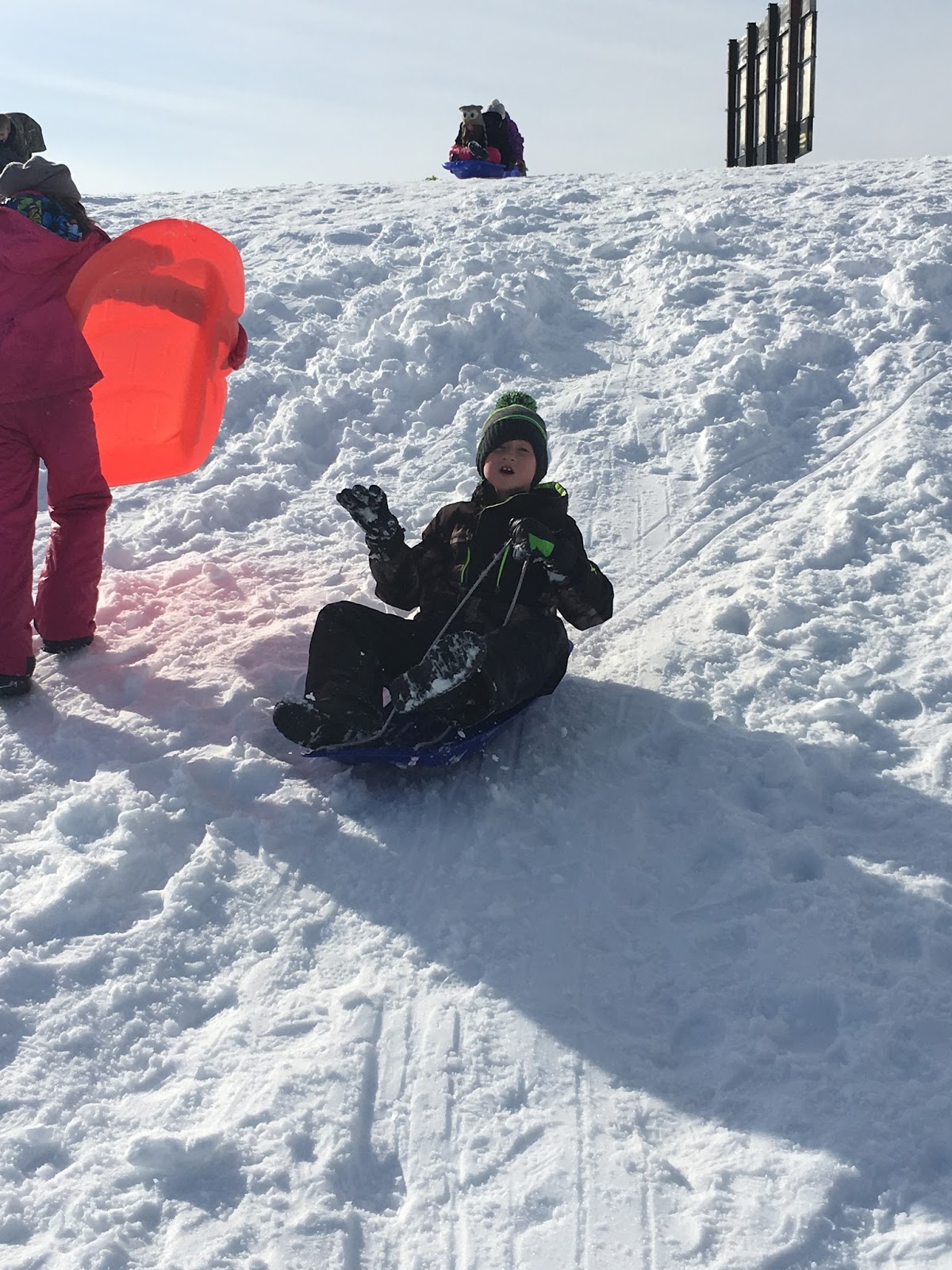 Mrs. Smith's classroom blog: All School Sledding