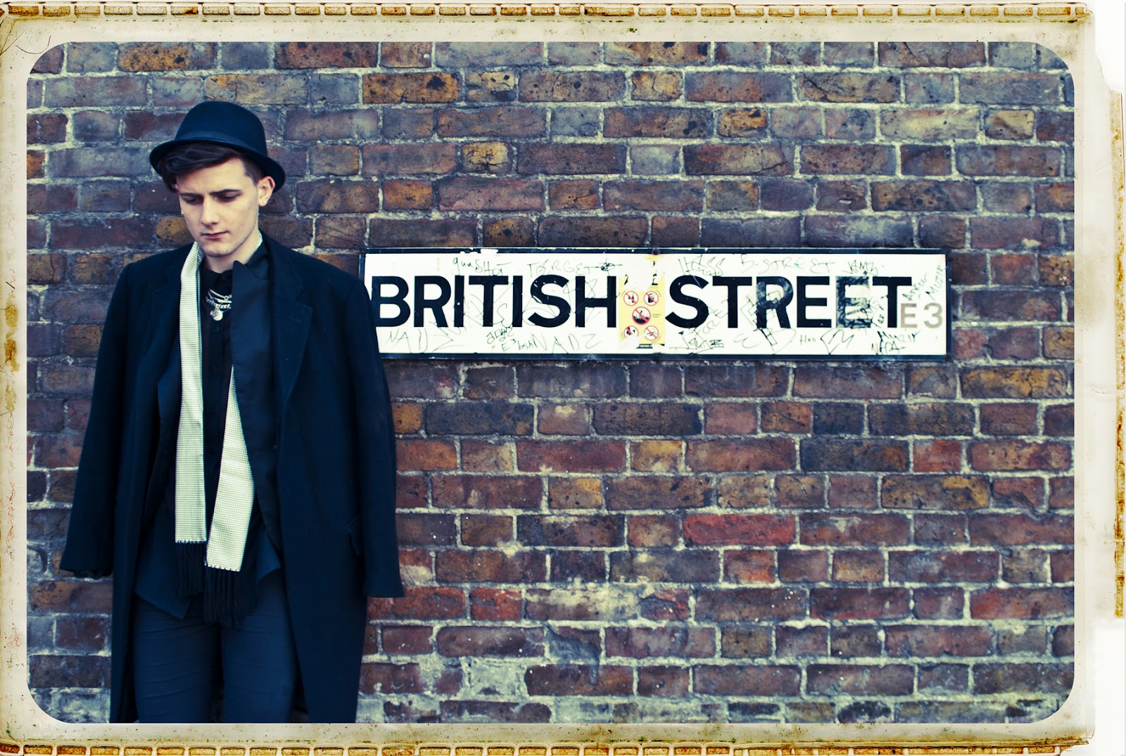 Scallywag Fox: June 2012