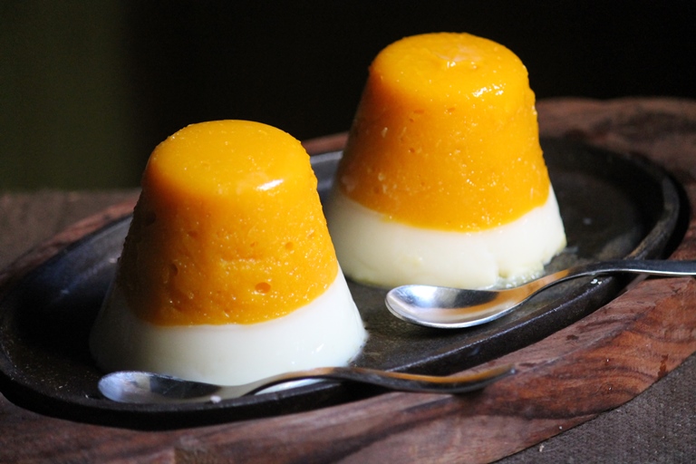 Layered Mango Panna Cotta Recipe - Yummy Tummy