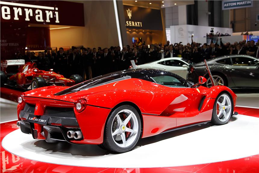 Ferrari LaFerrari photo gallery and Specification ~ Every thing you ...