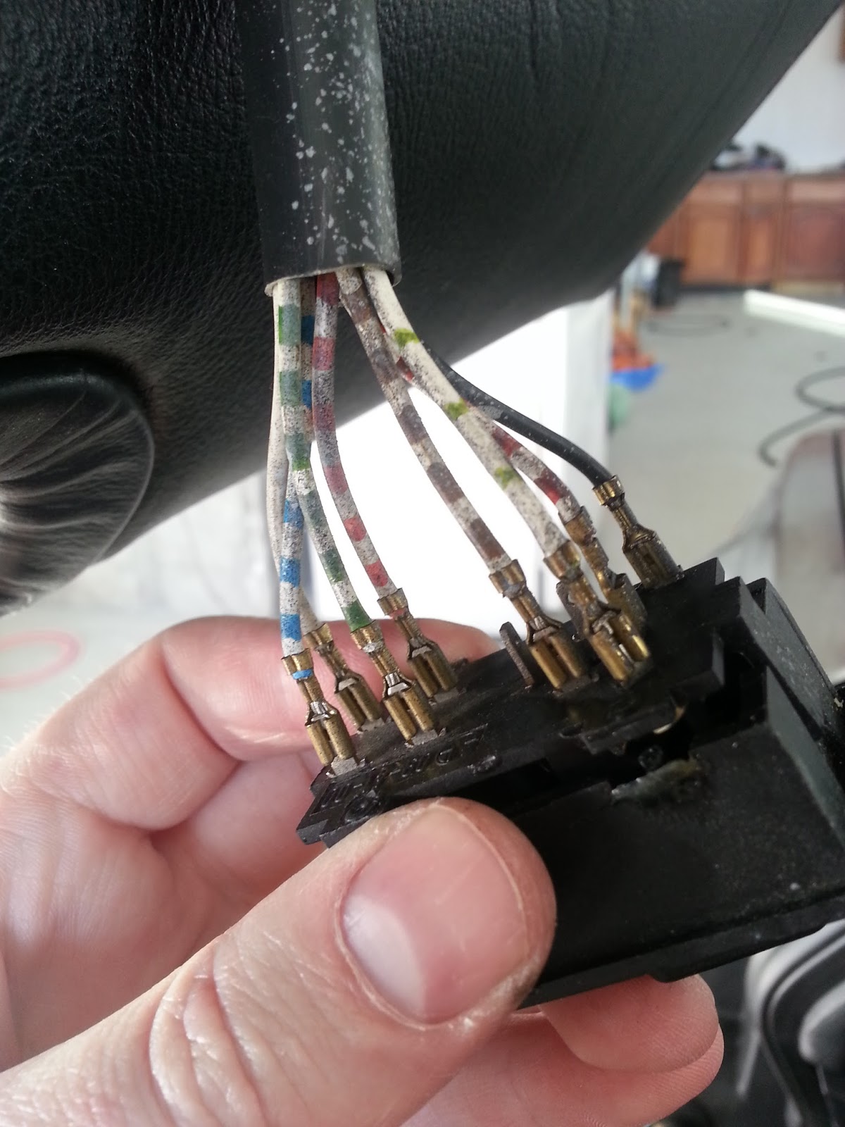 My DeLorean Blog: DeLorean mirror switch fix