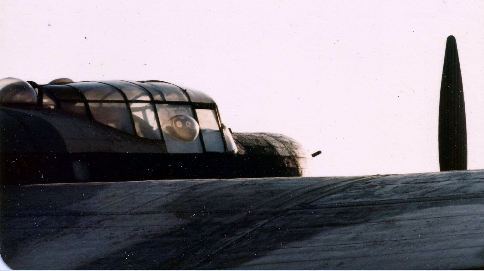 Historias Individuales: B-004, Avro 694 Lincoln B. Mk. 2 c/n 1408