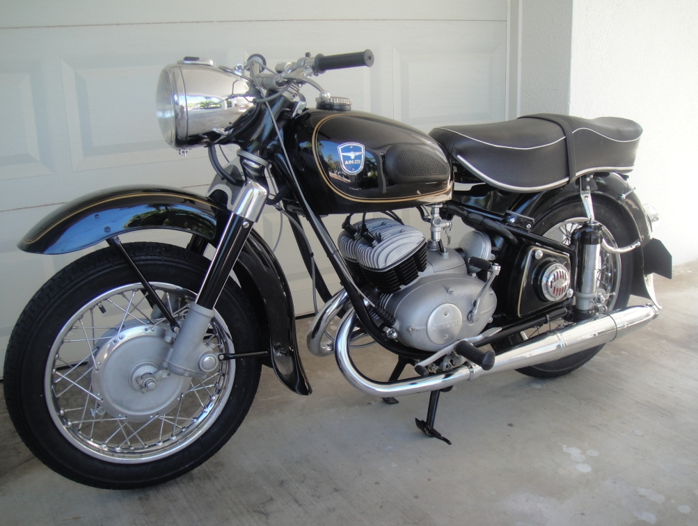 Motos do século XX: Adler