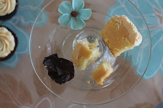 Tea, Cake & Create: Vanilla Cupcakes with Cream Cheese Ganache