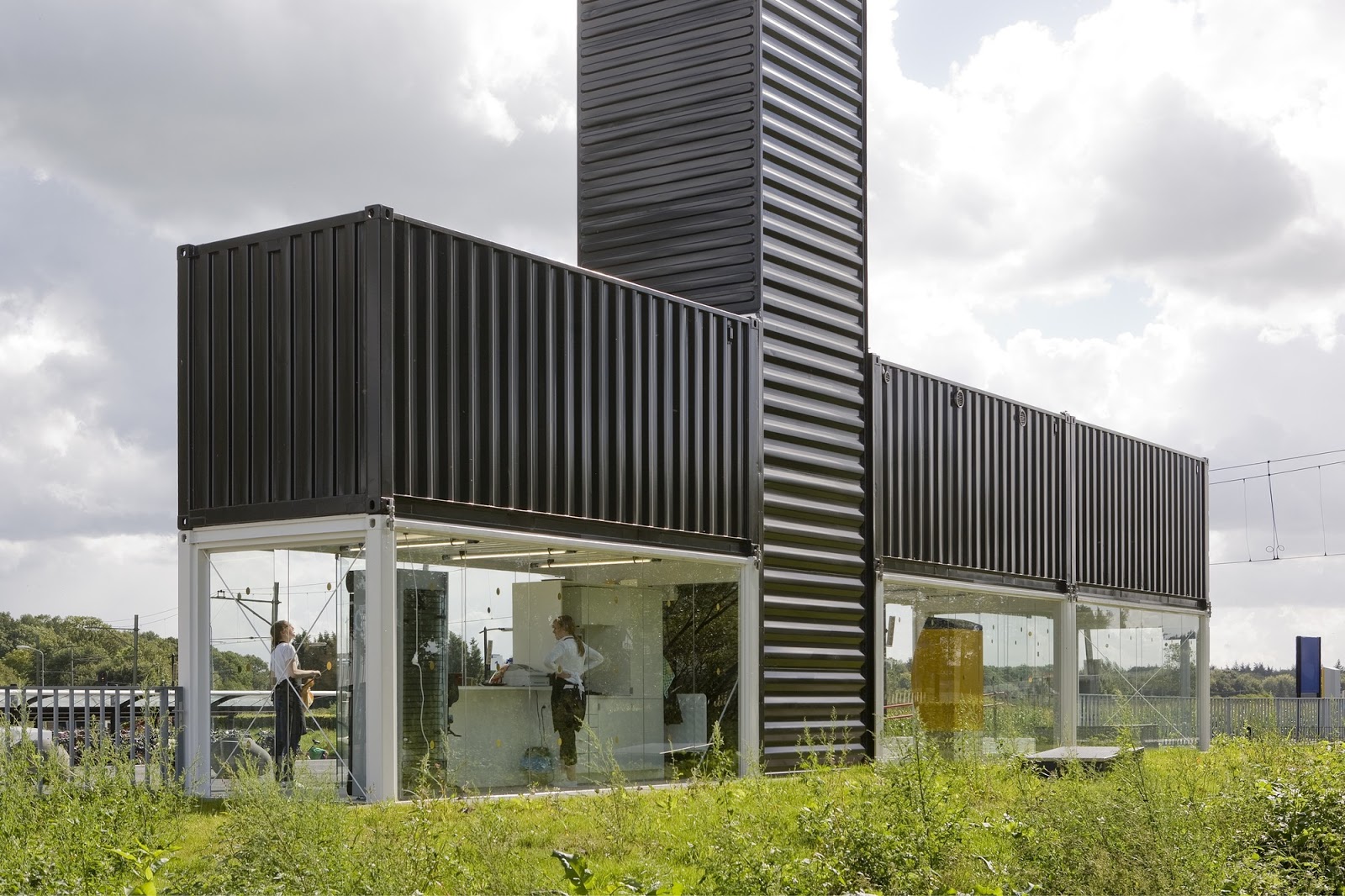 Shipping Container Homes & Buildings: Barneveld Noord Shipping ...