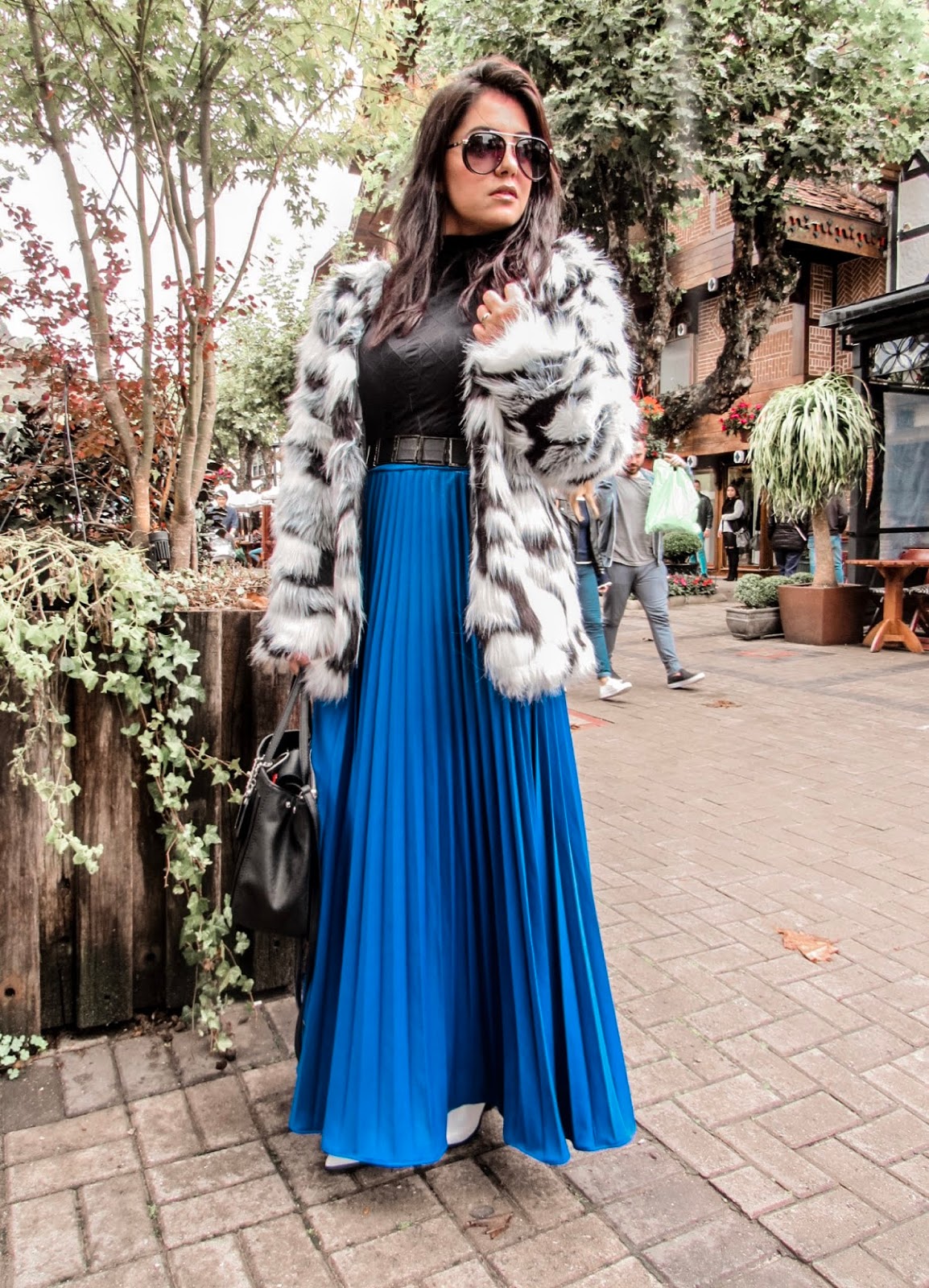 Valentina Clothing, trazendo modernidade e romantismo aos looks ...