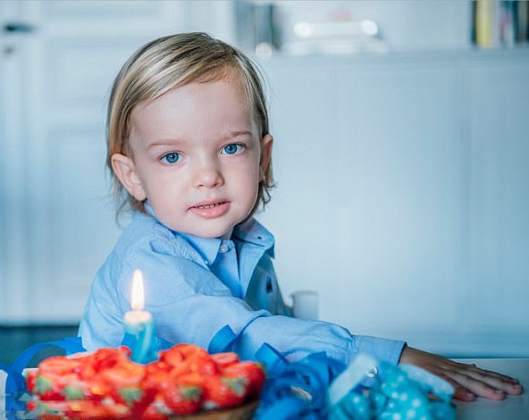 Royal Family Around the World: Princess Madeleine shared set of ...